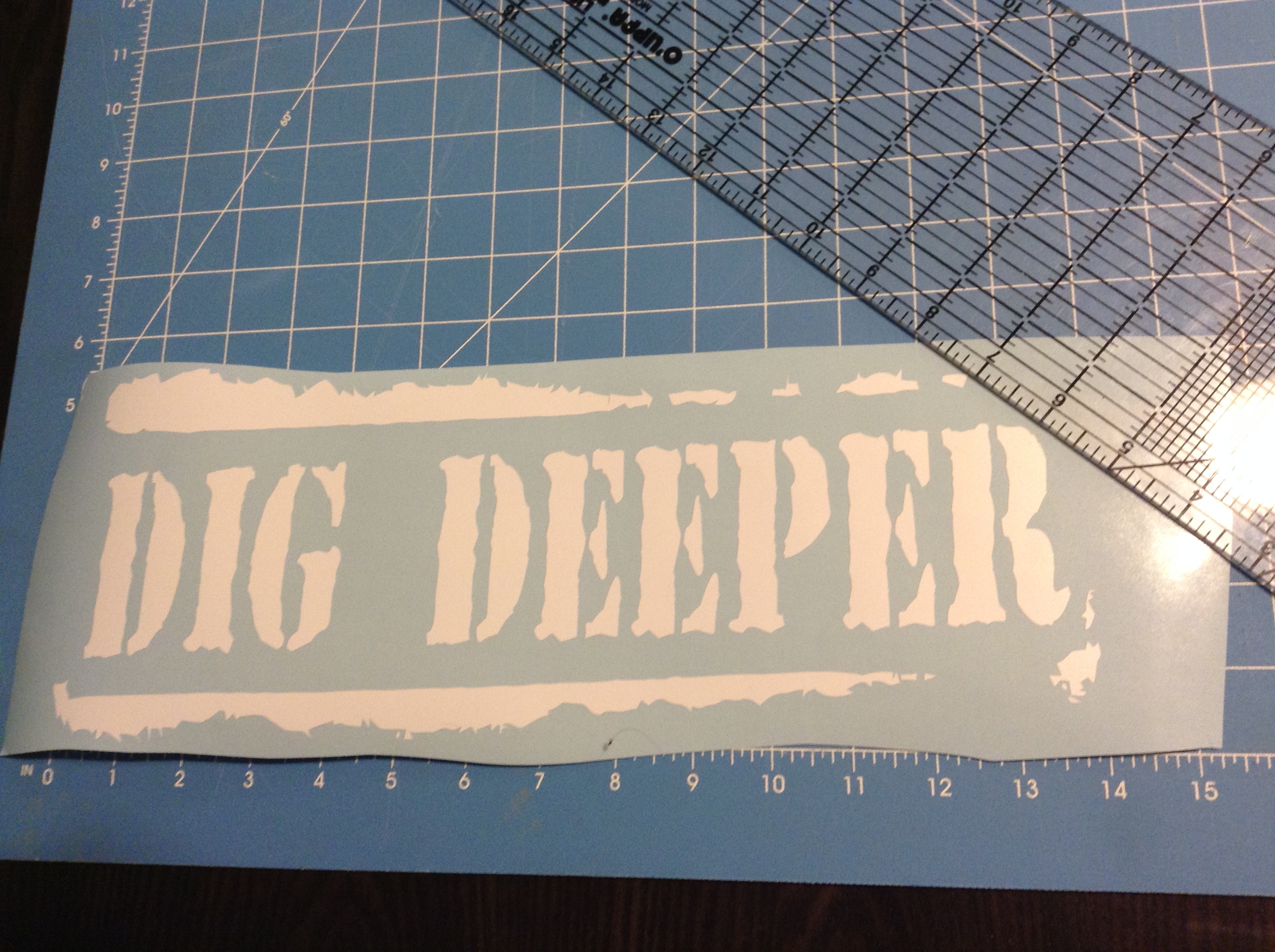 Deeper Logo