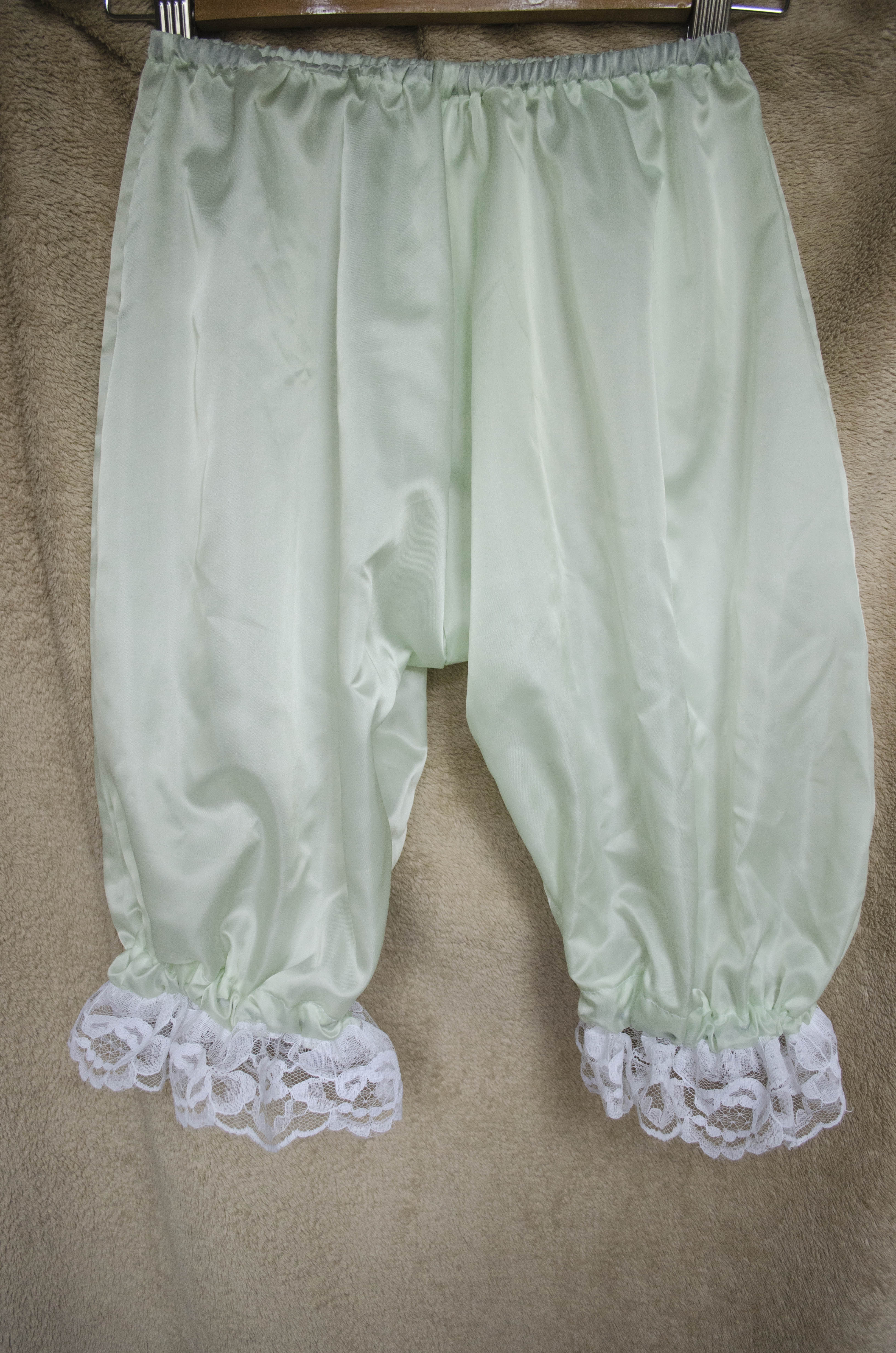 Pretty lace Bloomers on Storenvy